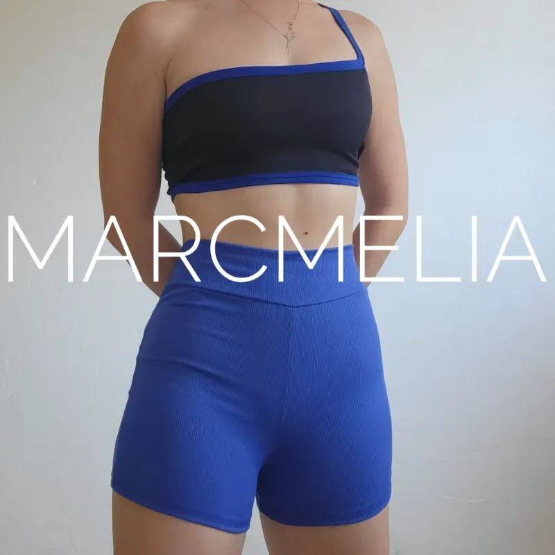 LICRA AZUL/TOP IVO NEGRO/AZUL, CONJUNTOS - Marcmelia | El Yerro Menú